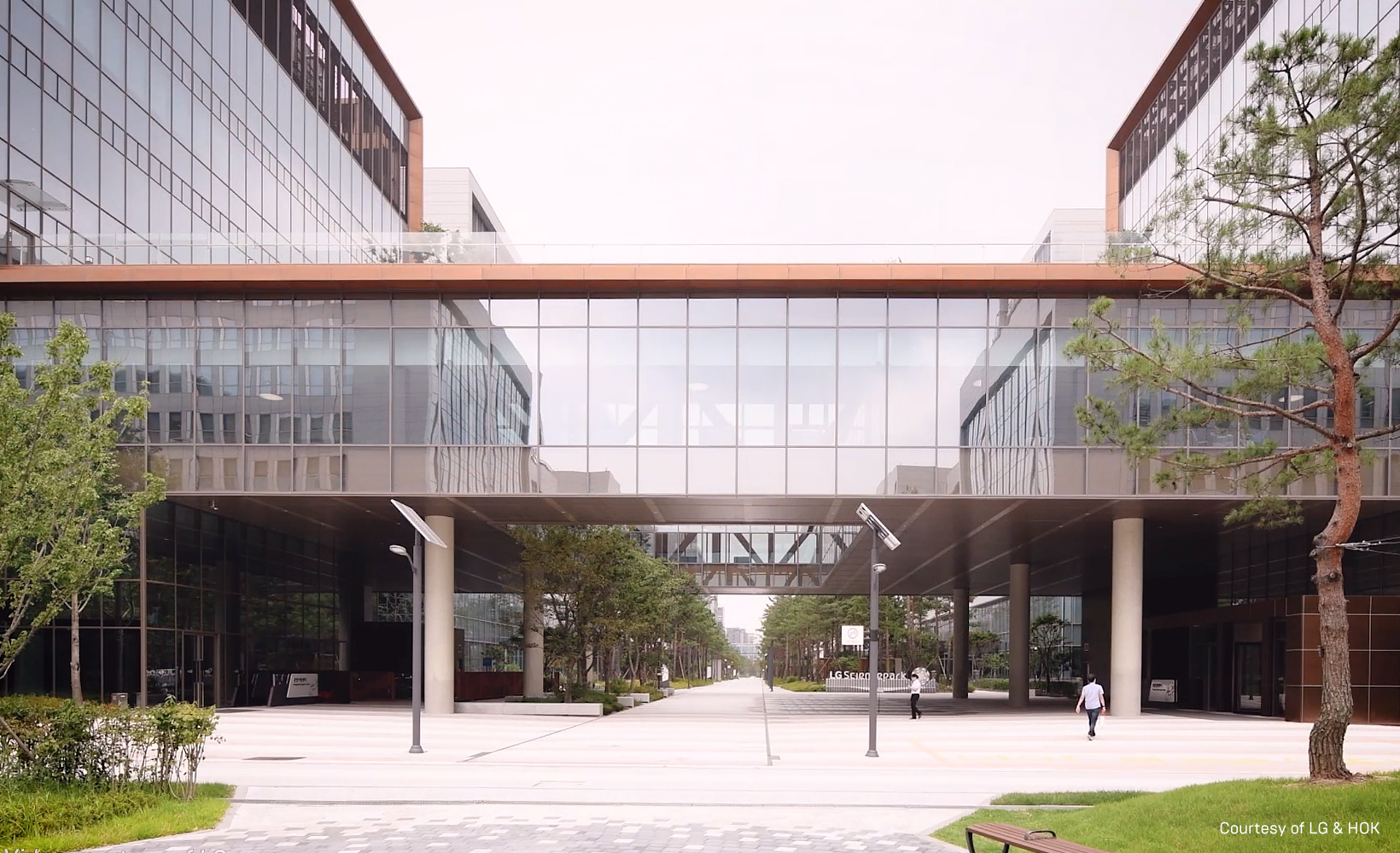 HOK on architectural visualization: aggregate, iterate, communicate ...